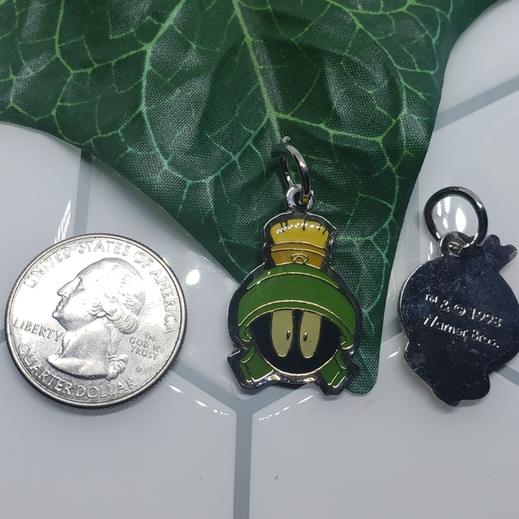 Warner Bros. | Accessories | Marvin The Martian Looney Tunes Charm Vtg ...